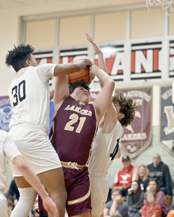 Pymatuning Valley pulls away from Mathews | News, Sports, Jobs - The ...